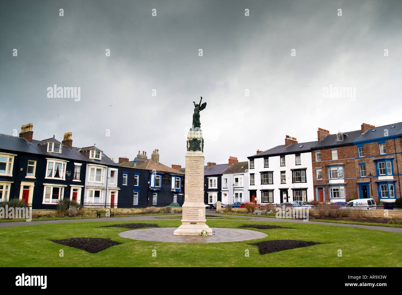 The war memorial on old Hartlepool Stock Photo - Alamy