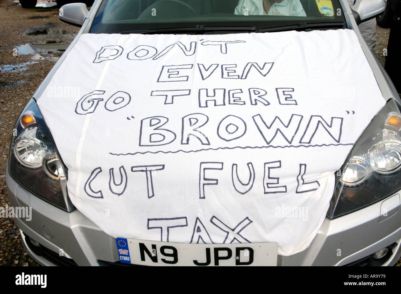 Protest banners posters hi-res stock photography and images - Alamy