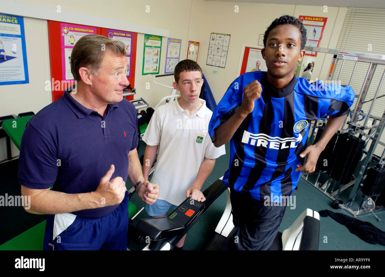 Pe teacher hi-res stock photography and images - Alamy