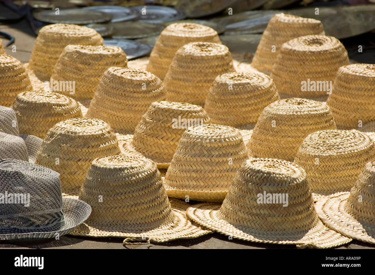 Straw hat pattern Stock Photo - Alamy