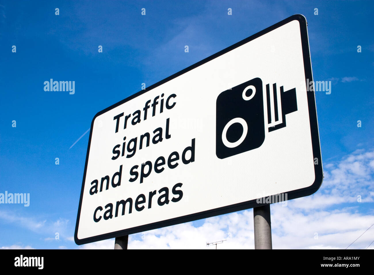 Traffic enforcement cameras sign hi-res stock photography and images ...