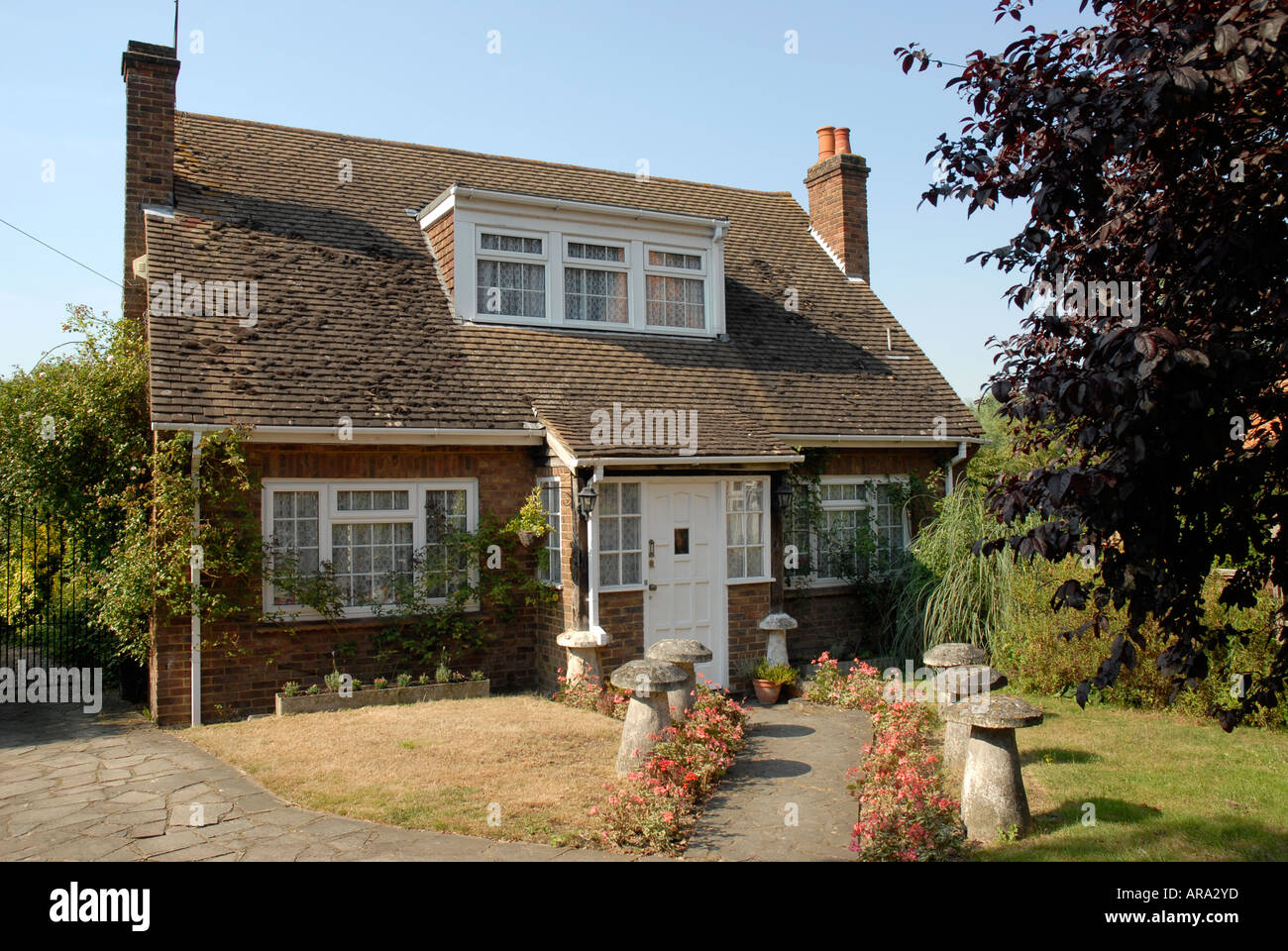 Country house Eynsford Kent Stock Photo - Alamy