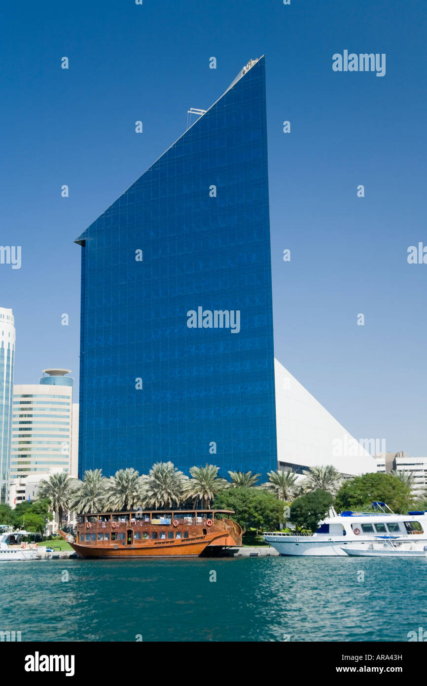 Dubai chamber commerce building dubai hi-res stock photography and ...
