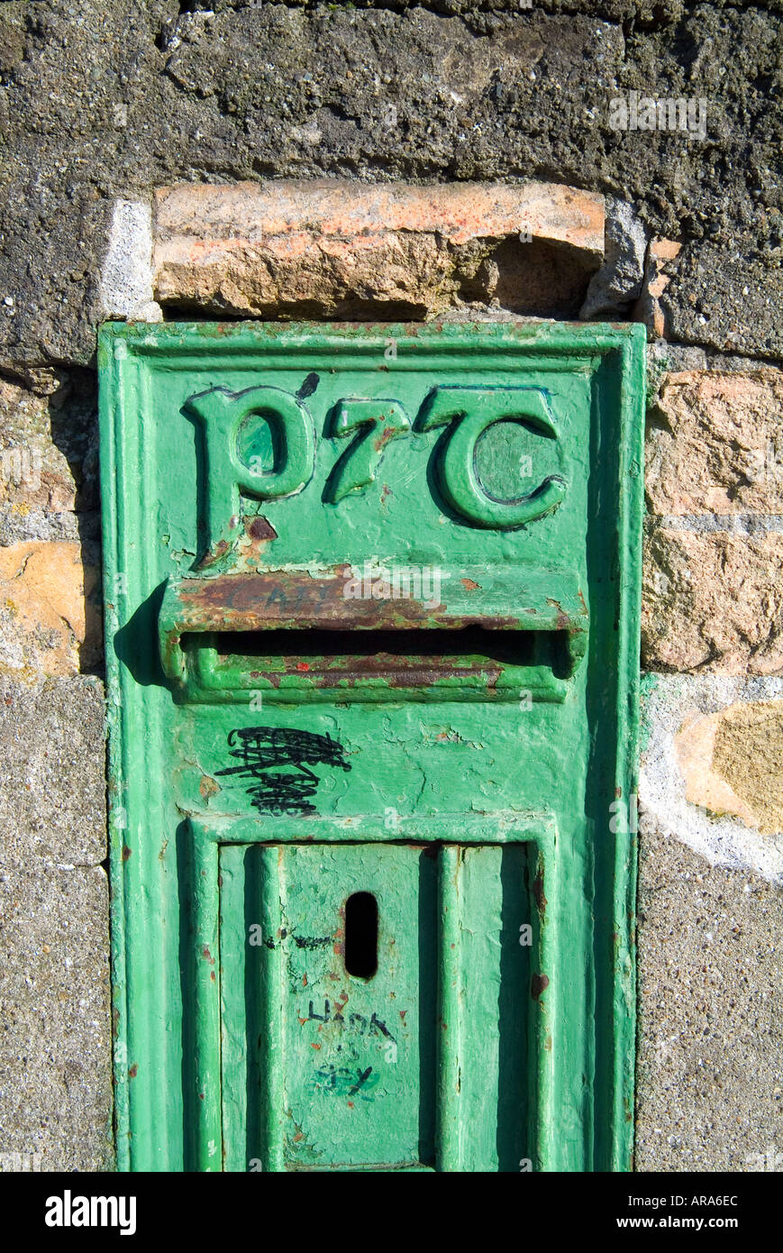 Close up picture of an Irish Post Box Stock Photo - Alamy