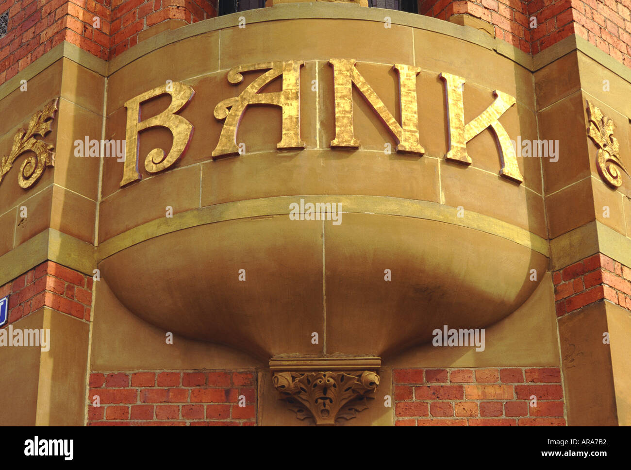 Victorian signage hi-res stock photography and images - Alamy