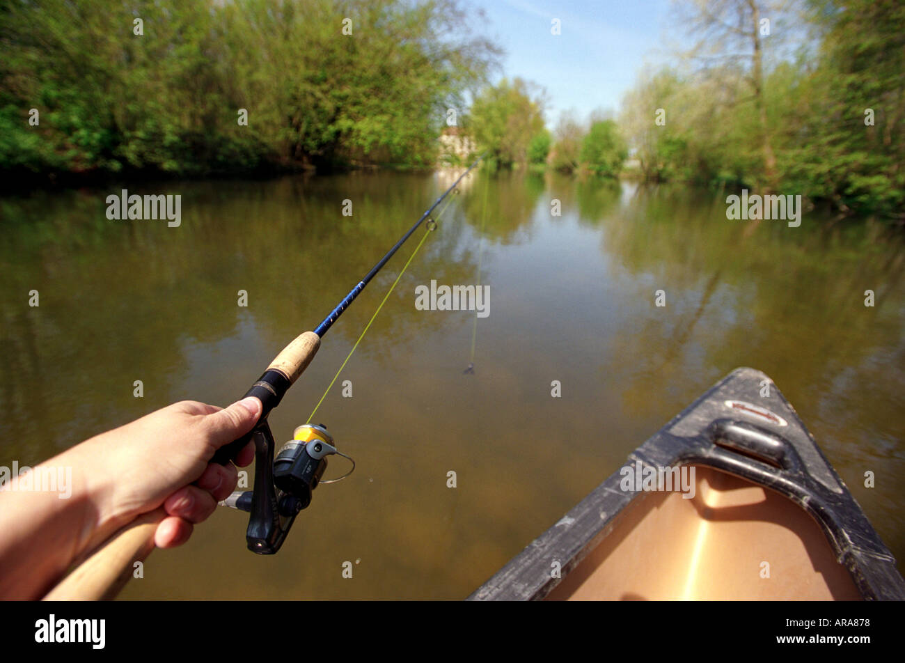 Fisherman fly fishing in french hi-res stock photography and images - Alamy