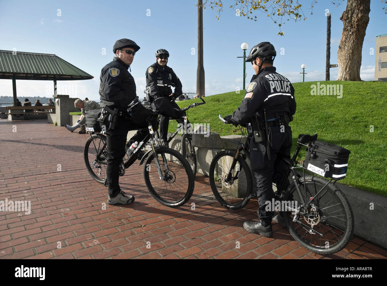 Seattle police hi-res stock photography and images - Alamy
