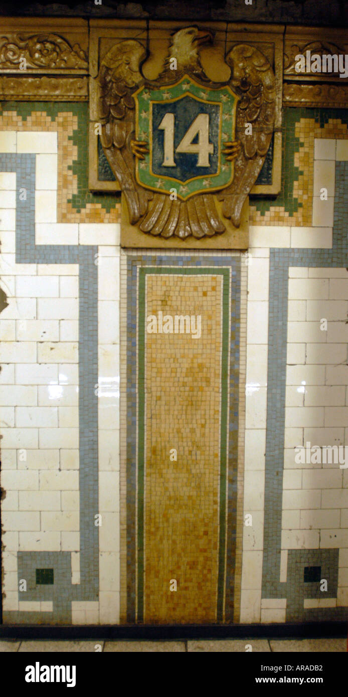 Mosaic decorations in NYC subway Stock Photo - Alamy