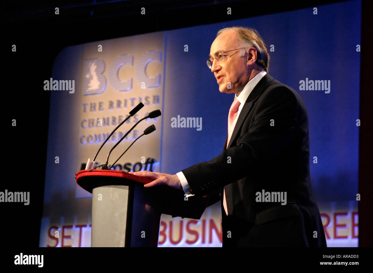 michael howard mp and conservative leader making a speech at a london ...