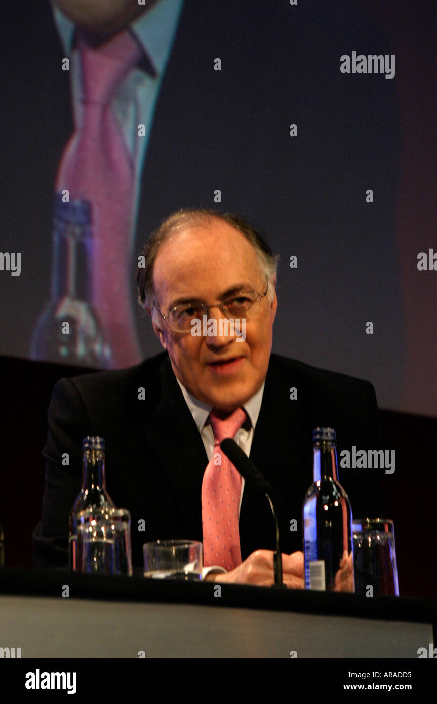 The rt hon michael howard hi-res stock photography and images - Alamy