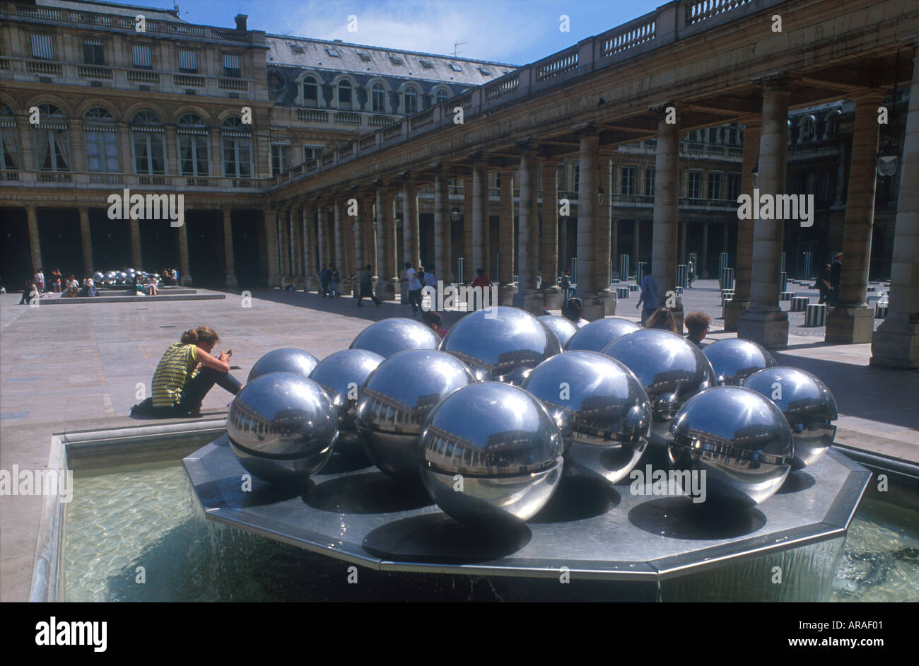 people ball sculpture fountain by Pol Bury main courtyard column ...