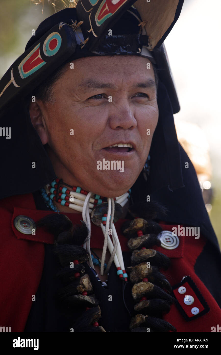 Portrait of the aboriginal man dressed in traditional clothing ...
