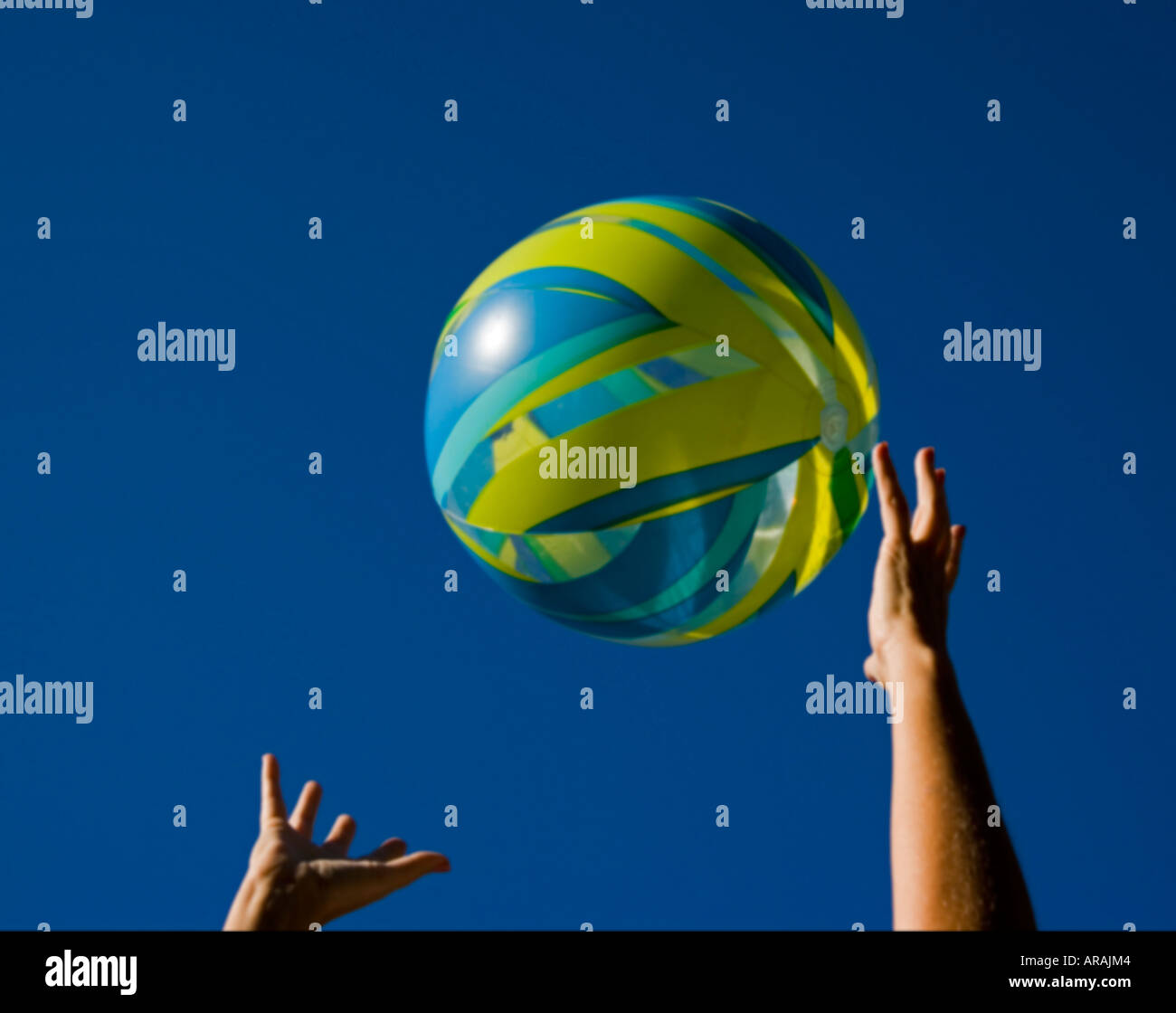 Ball toss hi-res stock photography and images - Alamy