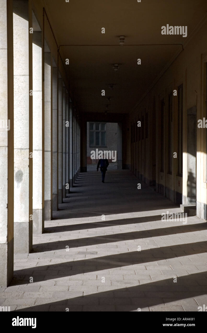 Corridor Pillar Perspective Stock Photo - Alamy