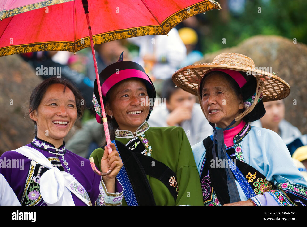 China yunnan sani ethnic hi-res stock photography and images - Alamy