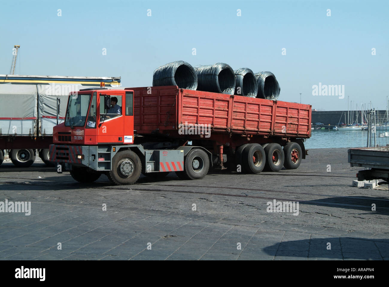 import dock truck lorry aticulated docks balance of trade duty trade ...