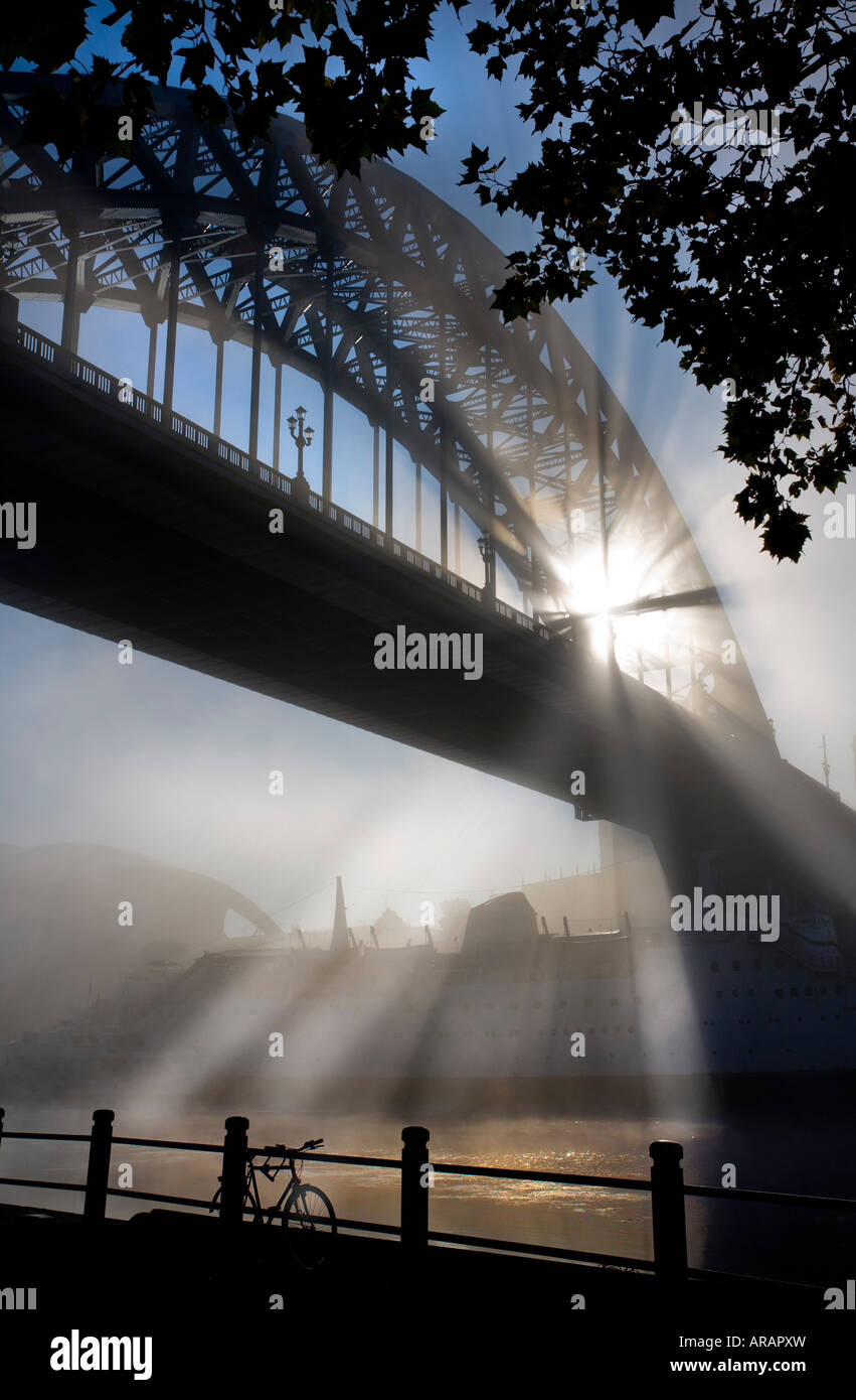 Misty sunrise over Tyne Bridge, Newcastle upon Tyne, UK Stock Photo - Alamy