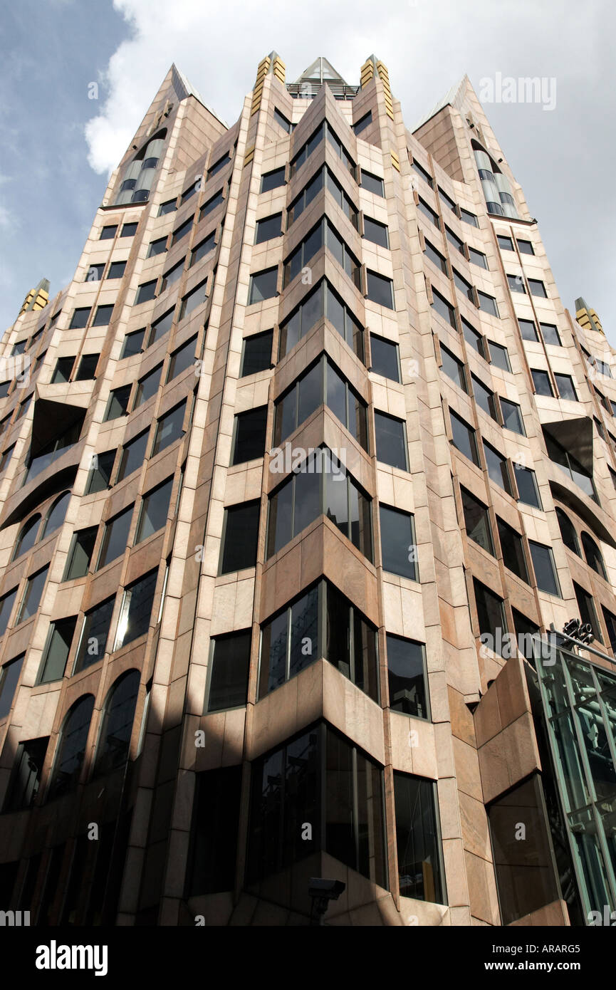 Minster building london hi-res stock photography and images - Alamy