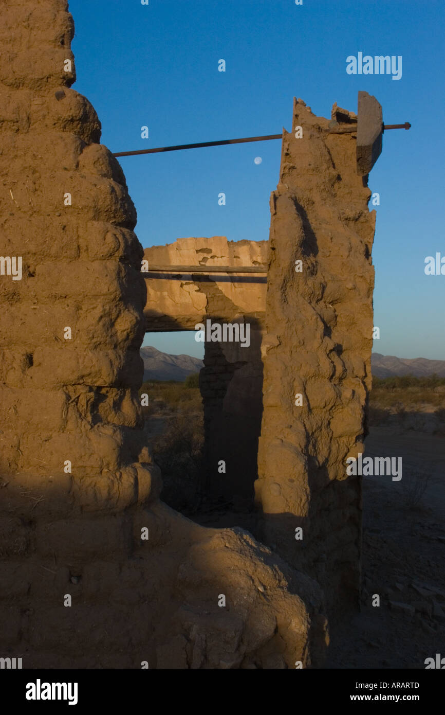 Adobe corner hi-res stock photography and images - Alamy