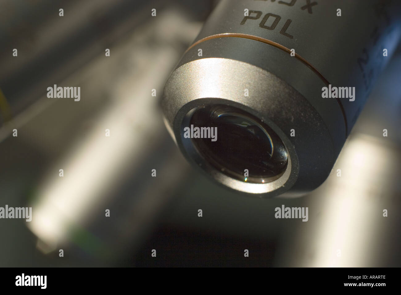 Polarizing microscope hi-res stock photography and images - Alamy