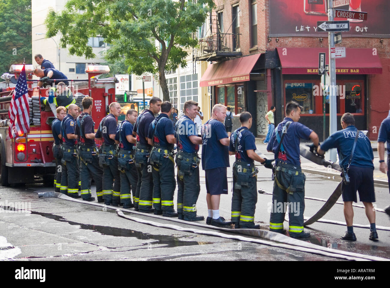 Loading hoses hi-res stock photography and images - Alamy