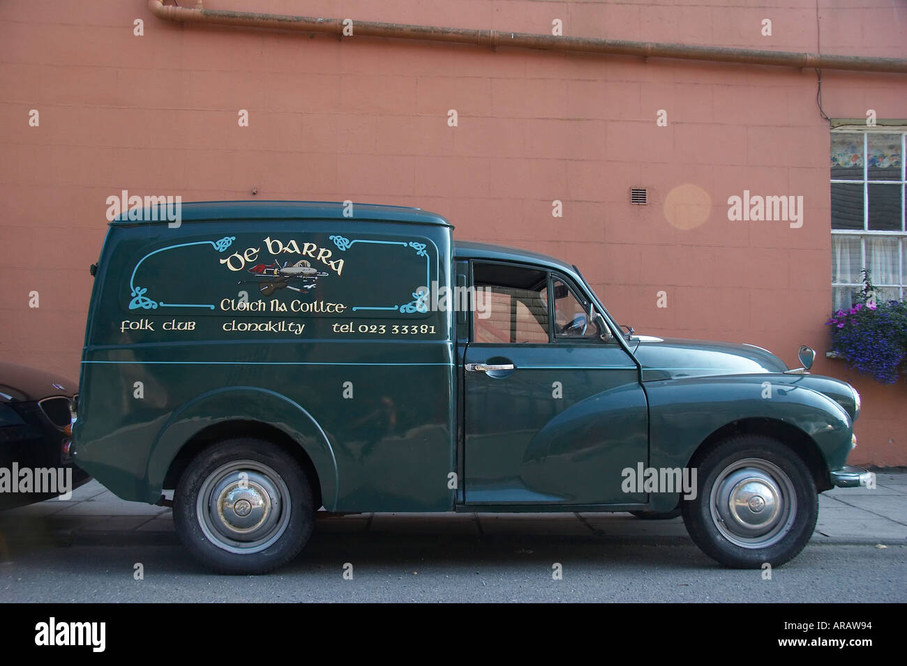 Delivery trucks ireland hi-res stock photography and images - Alamy
