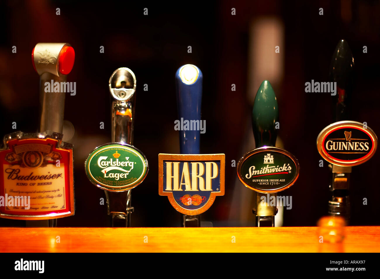 taps in Irish pub Stock Photo - Alamy