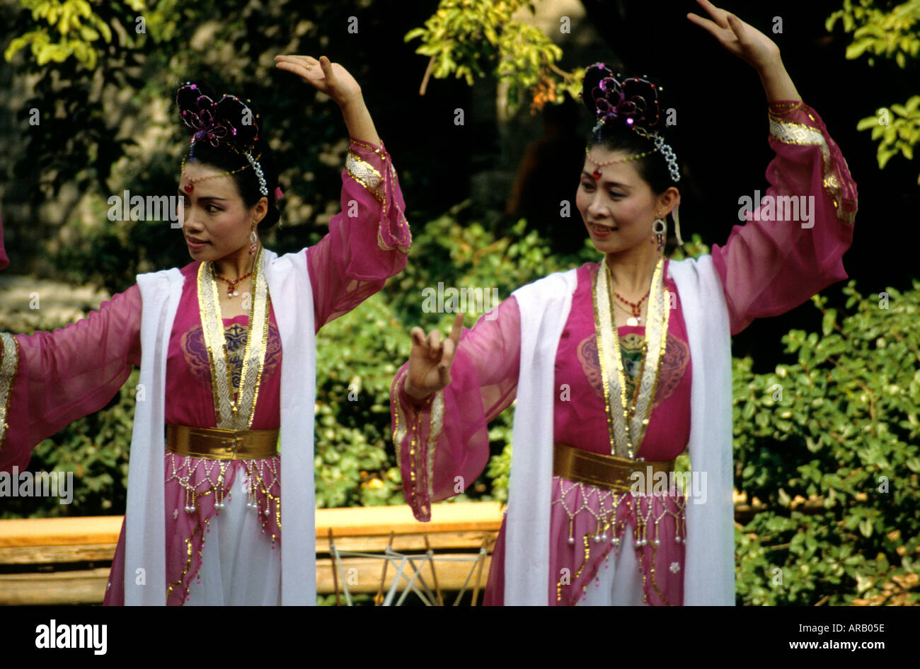 1980s chinese women hi-res stock photography and images - Alamy