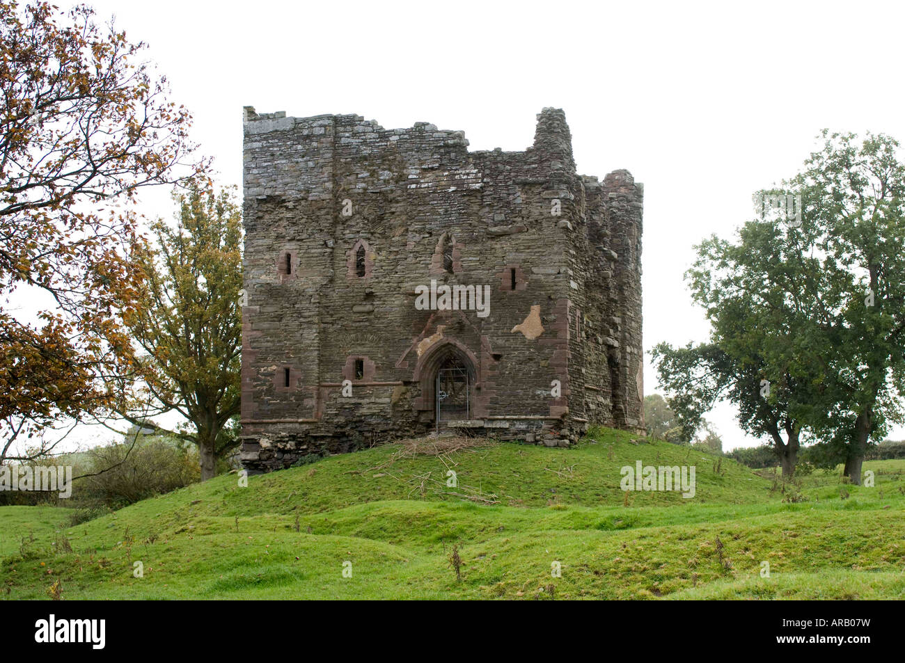 Hopton castle hi-res stock photography and images - Alamy