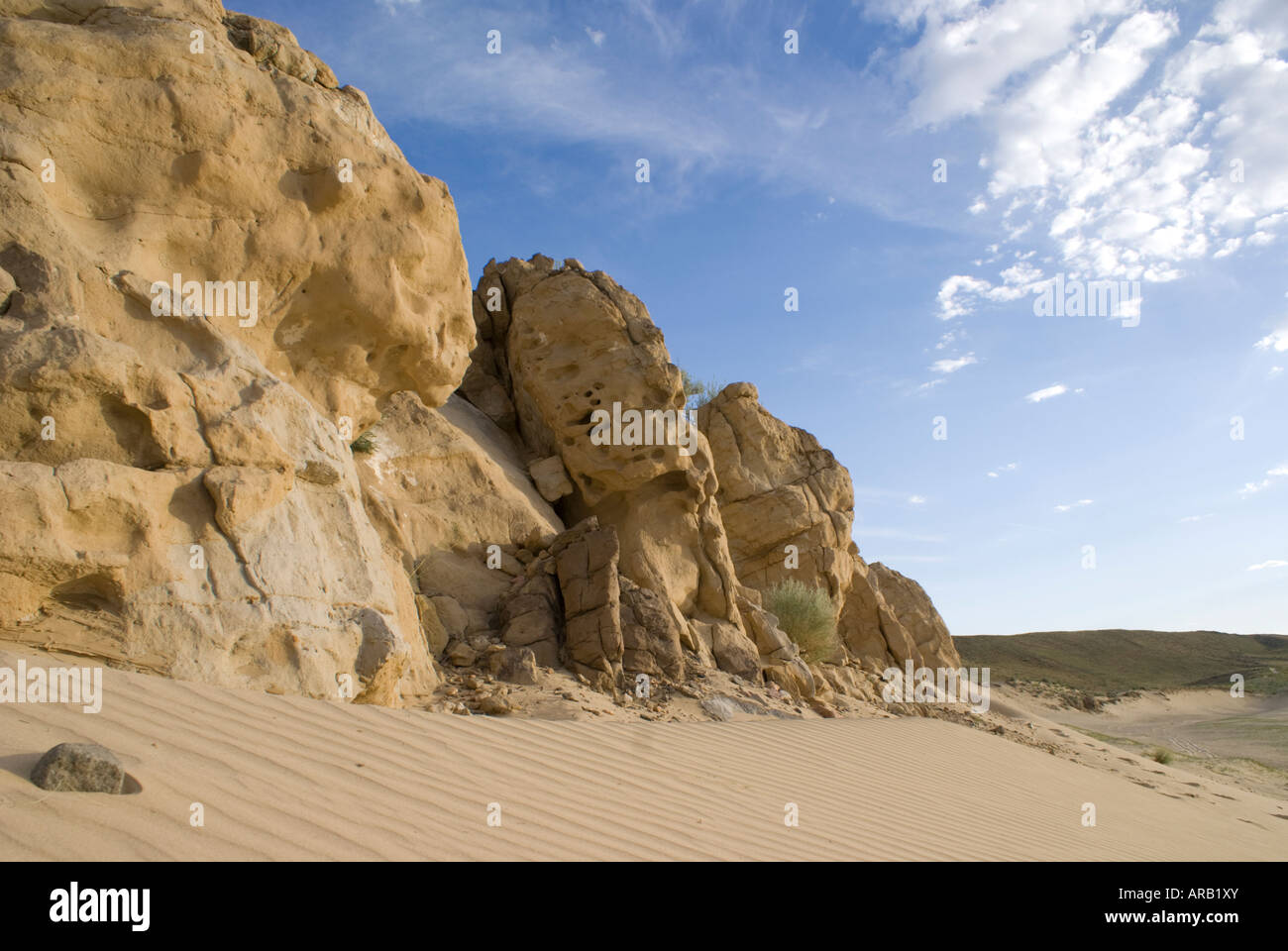 Sandstone cliffs on beach Stock Photo - Alamy