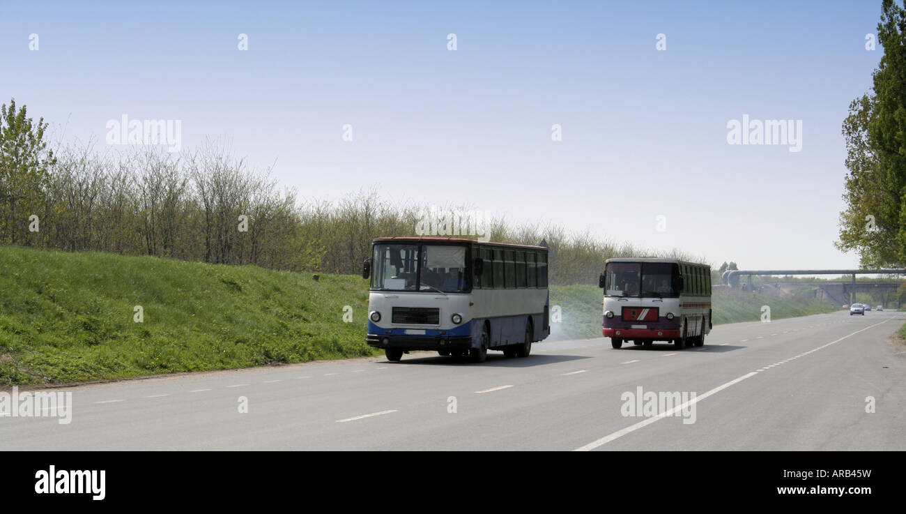 Two busses hi-res stock photography and images - Alamy