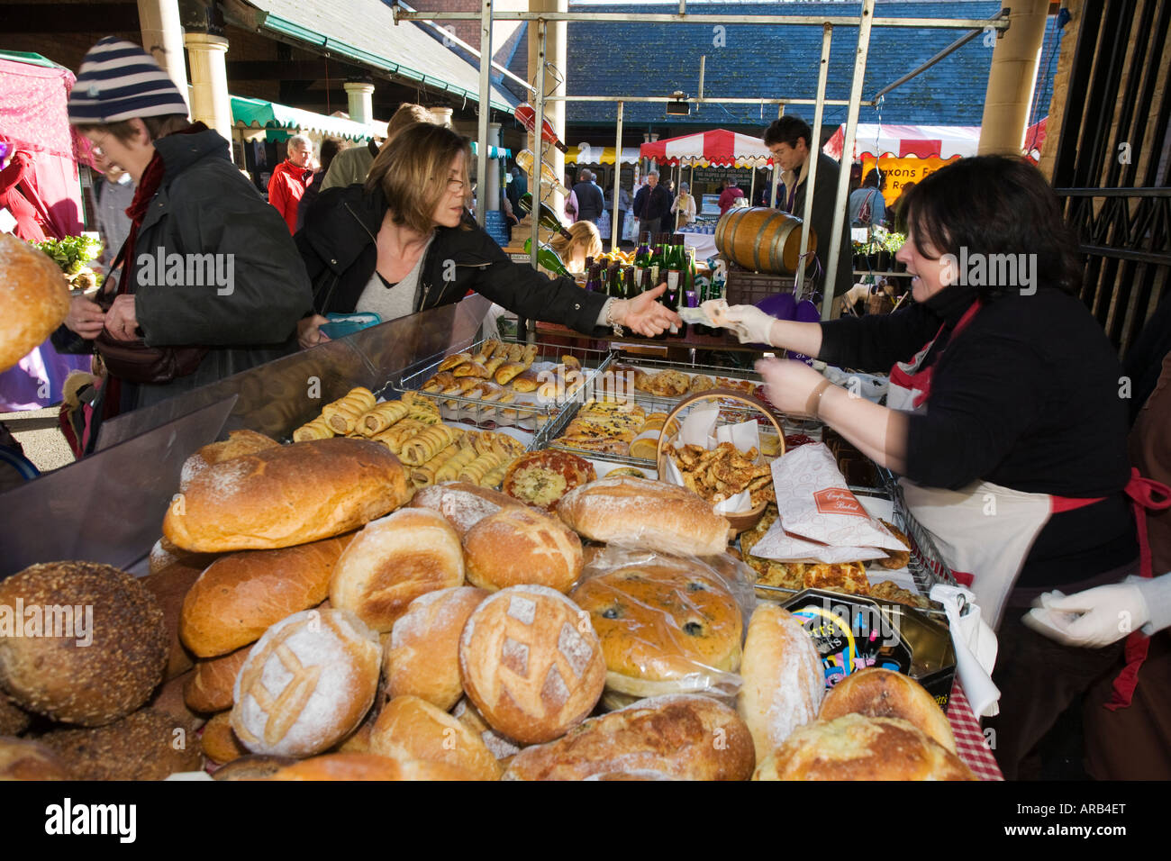 Stroud Farmers Market, Stroud, Gloucestershire, UK Stock Photo - Alamy