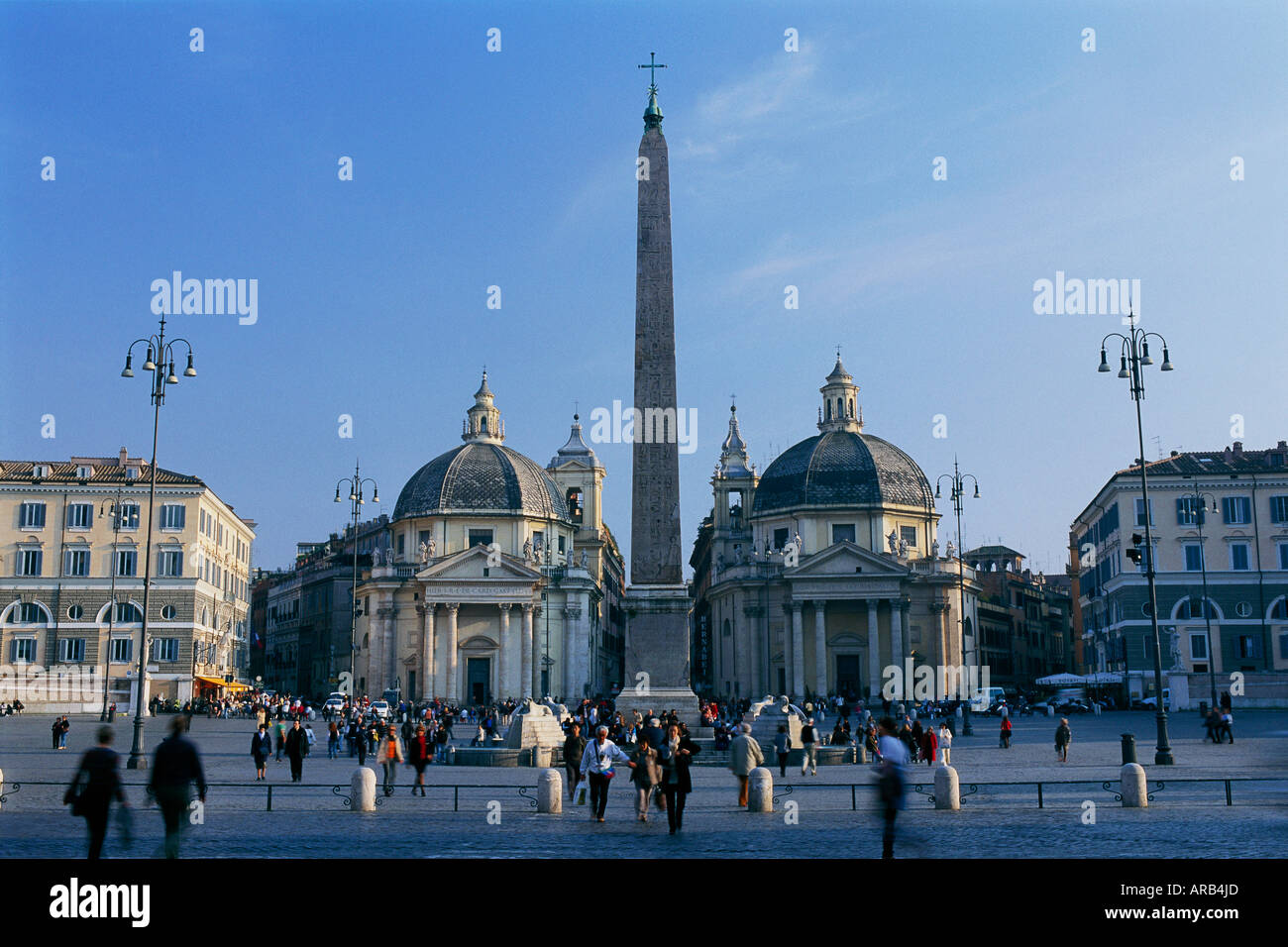 Plaza del popolo roma hi-res stock photography and images - Alamy
