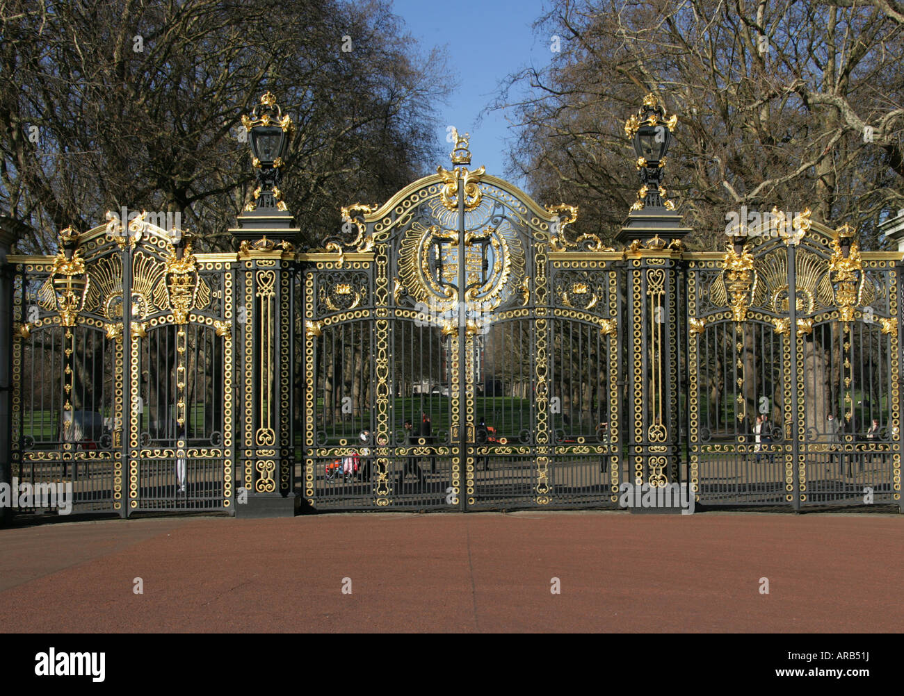 Ornamental gold wrought iron gates hi-res stock photography and images ...