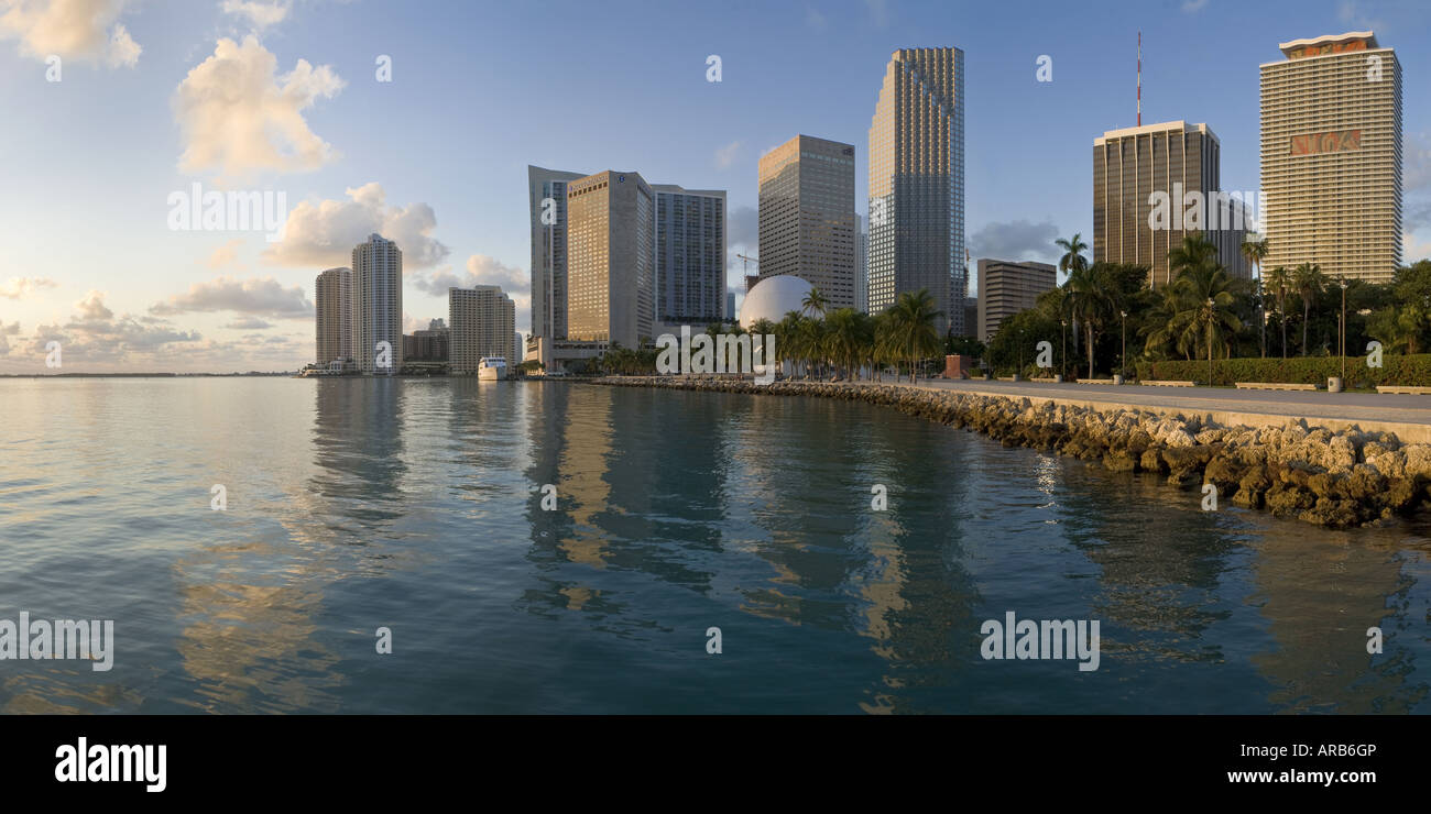 Downtown Miami, Florida, skyline reflects in Biscayne Bay at dawn Stock ...