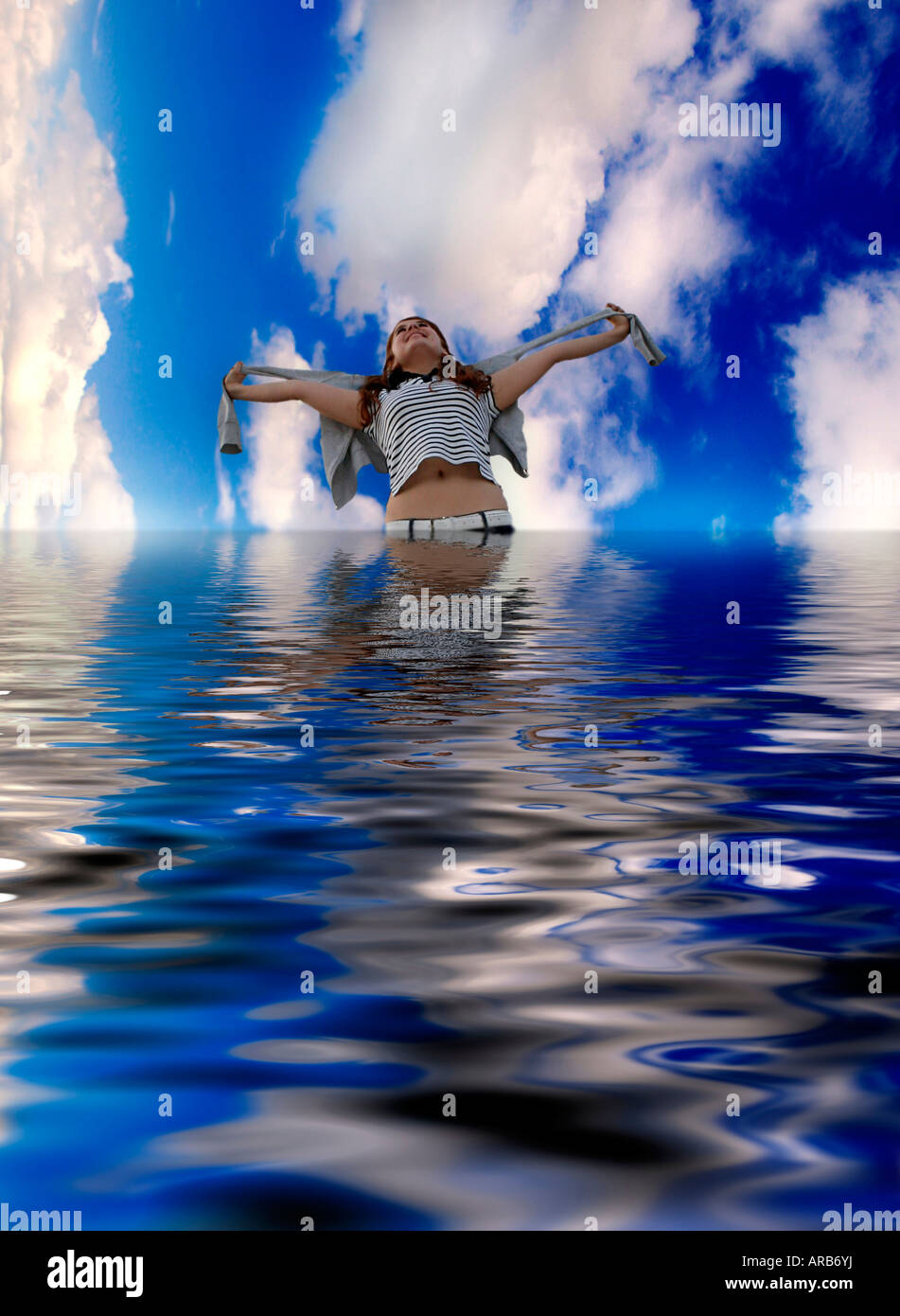 Titanic sail hi-res stock photography and images - Alamy