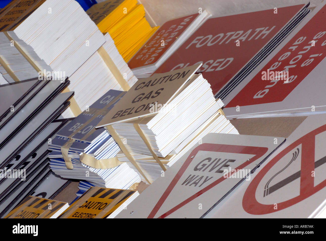 Stacked signs hi-res stock photography and images - Alamy