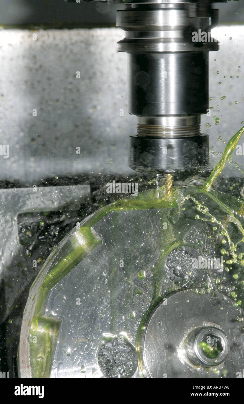 Axis cnc milling machine cutting hi-res stock photography and images ...