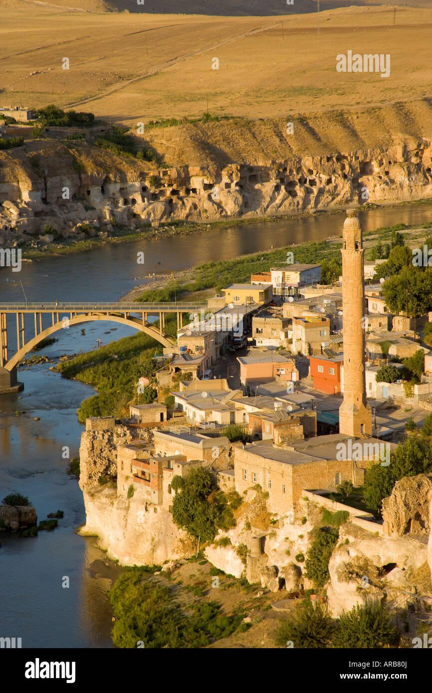 Hasankeyf on the Tigris River Batman Turkey Stock Photo - Alamy