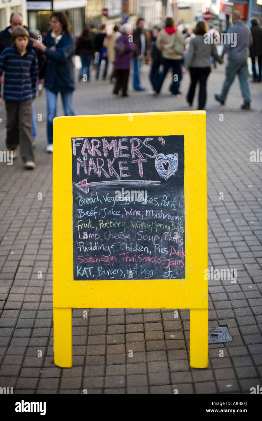 Stroud Farmers Market, Stroud, Gloucestershire, UK Stock Photo - Alamy
