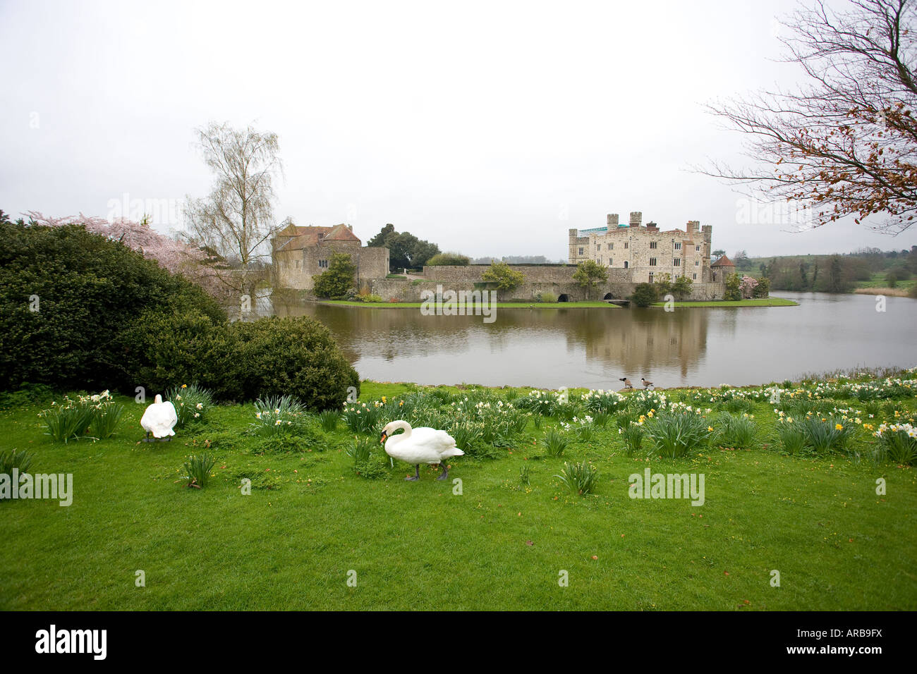Grounds of Leeds Castle England Stock Photo - Alamy