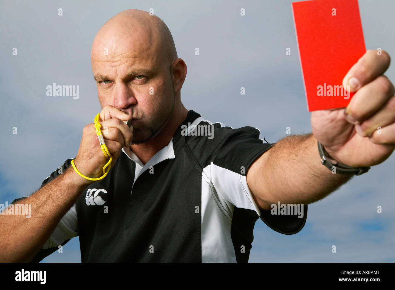 Football headshot ref hi-res stock photography and images - Alamy