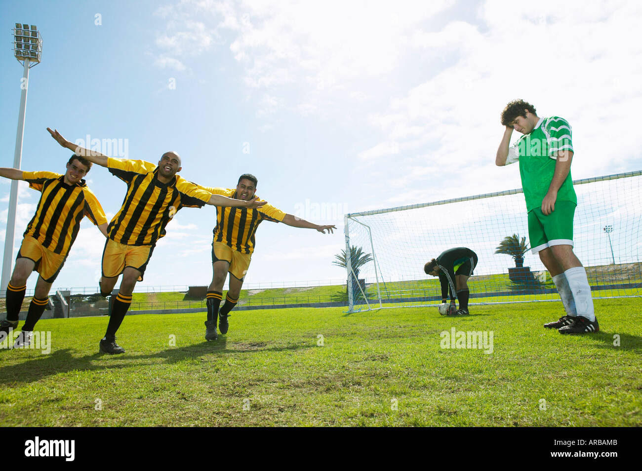 Soccer players cheering portrait hi-res stock photography and images ...