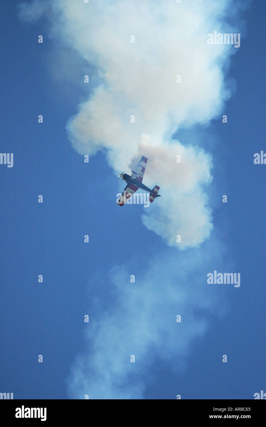 Edge 540 hi-res stock photography and images - Alamy