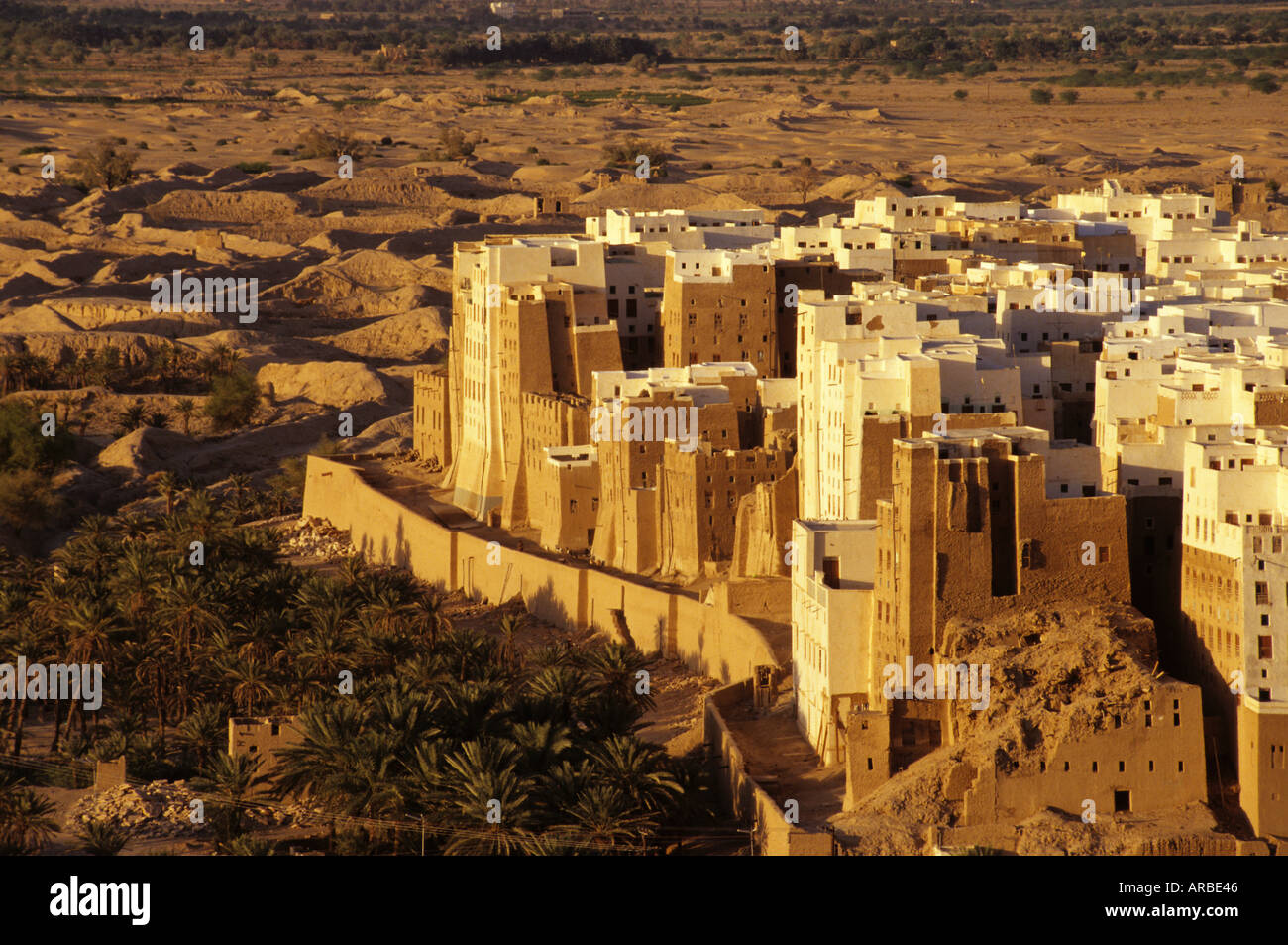 Republic of Yemen Shibam Hadramaut Copyright Sergio Pitamitz Stock ...