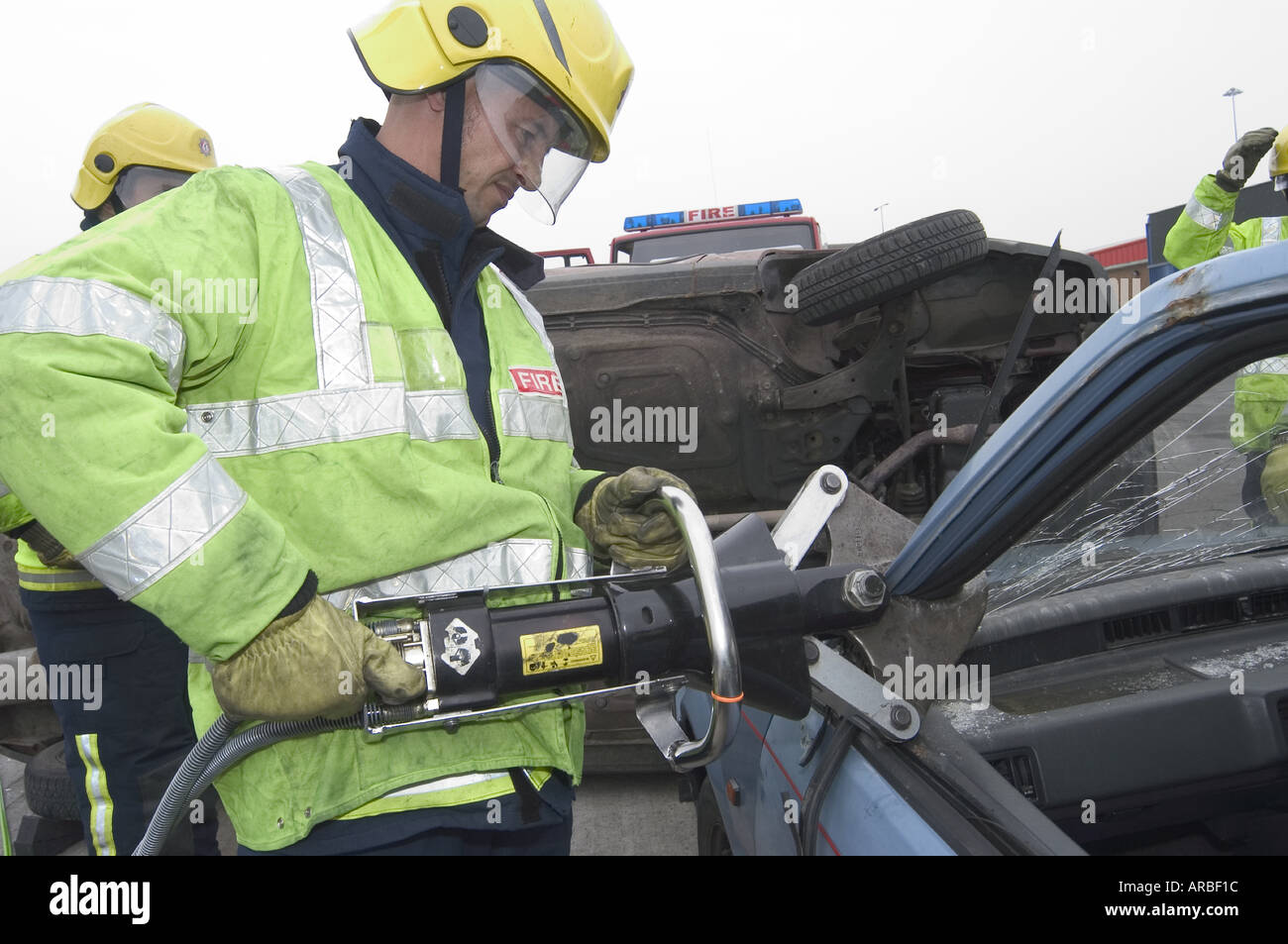 Cutting off roof of car hi-res stock photography and images - Alamy