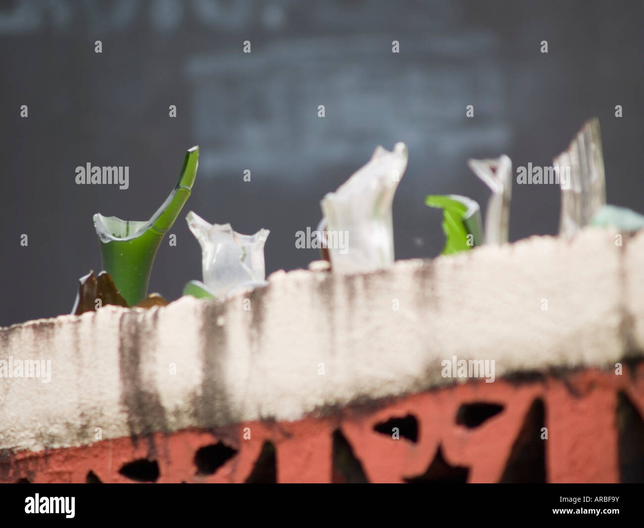 Bottle gate hi-res stock photography and images - Alamy