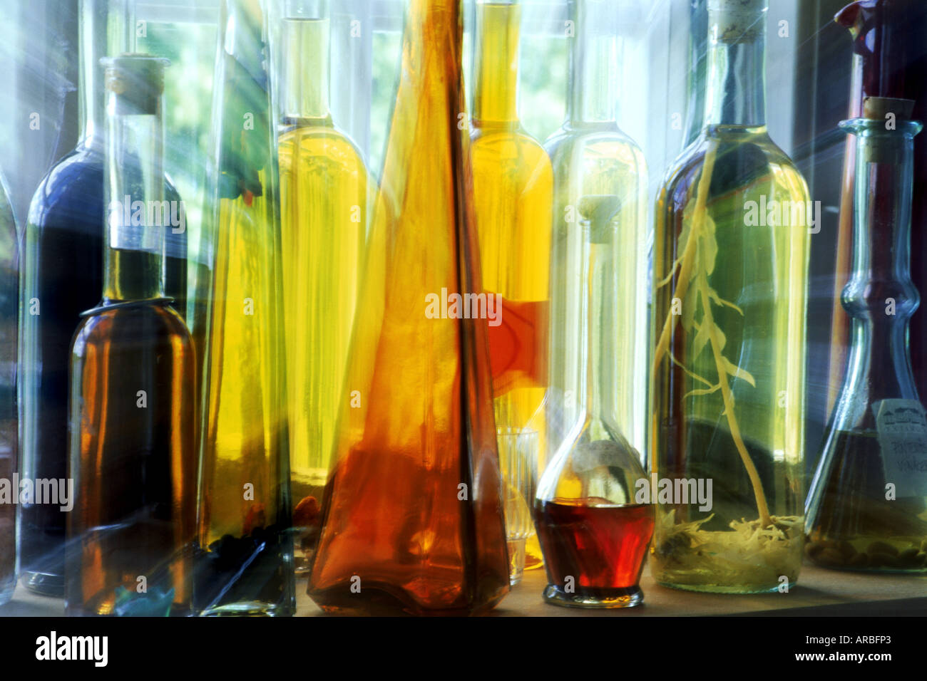 Garlic jar shape hi-res stock photography and images - Alamy