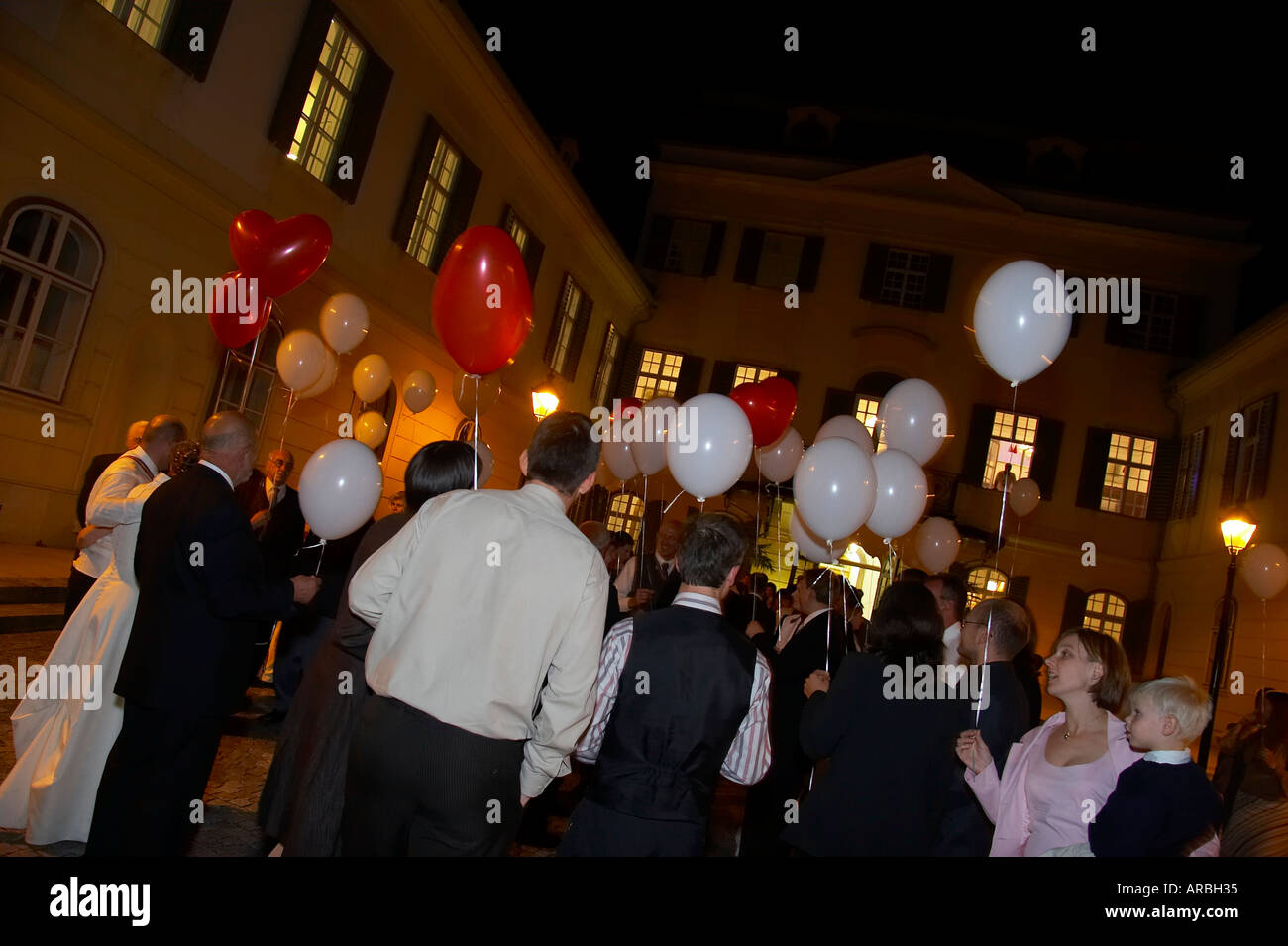 Party venue balloons hi-res stock photography and images - Alamy