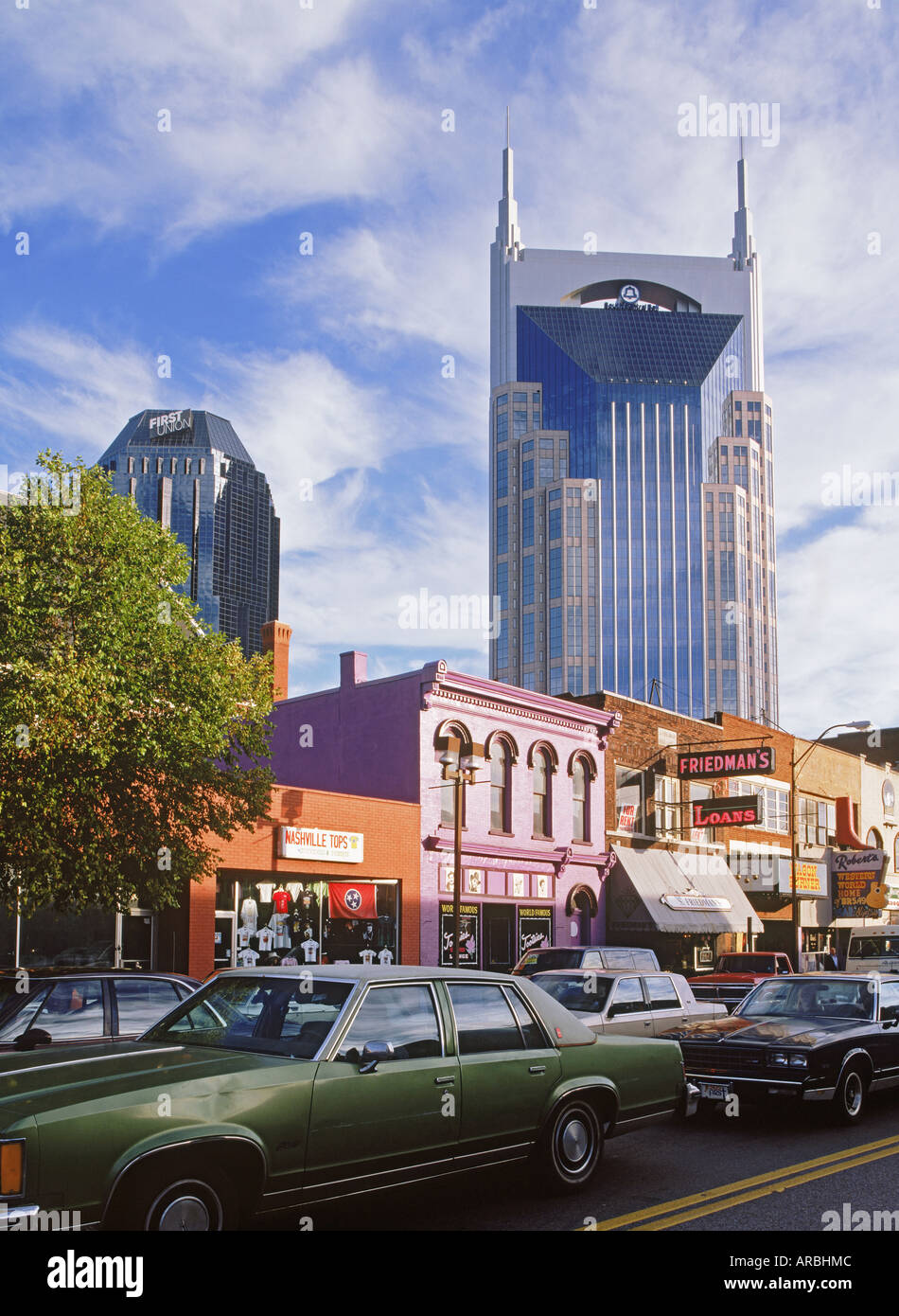 Cars and storefronts under Bell Tower in downtown Nashville, Tennessee ...
